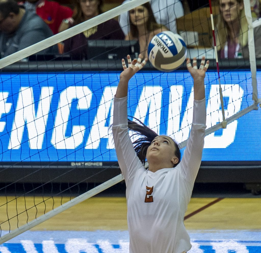 PHOTOS: Texas Volleyball wins in 5 sets over UC-Santa Barbara 3-2 ...