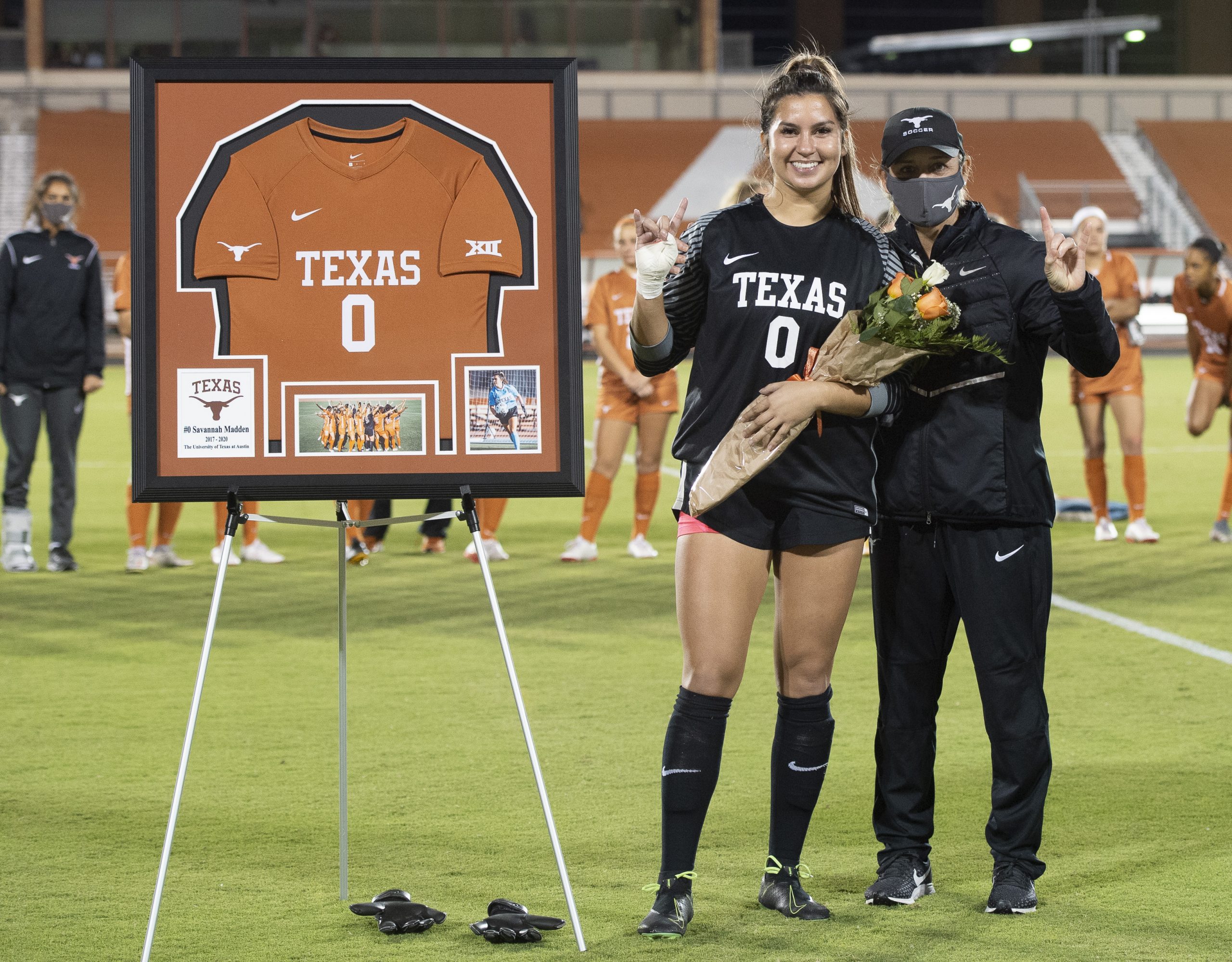 Photo Gallery: On senior night Texas Soccer wins over Baylor 1-0 ...