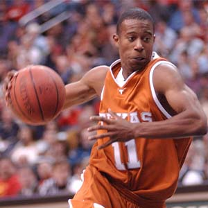 TJ Ford driving ball up court - Horns Illustrated