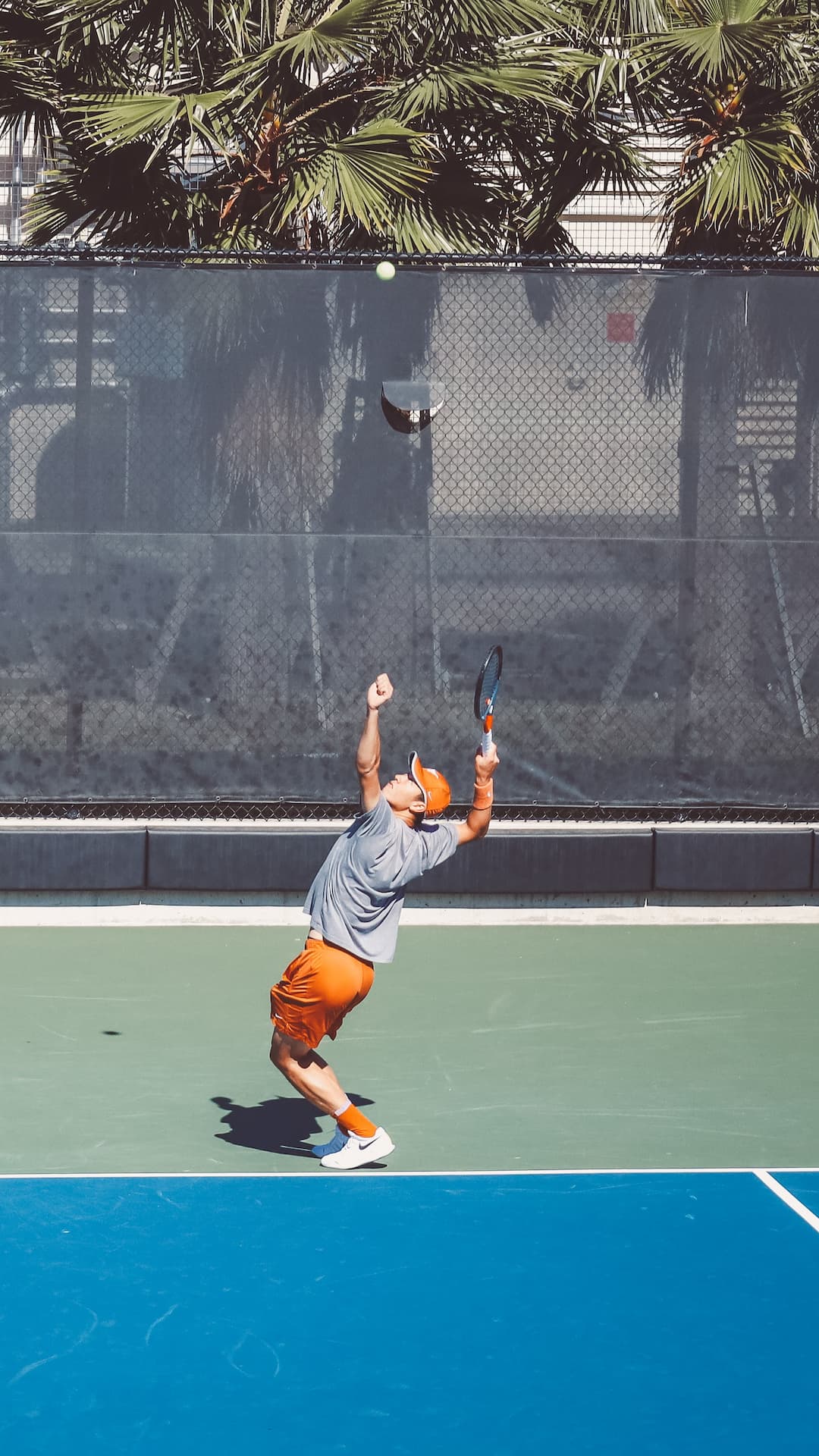 Chih Chi Huang 1799 serve - Horns Illustrated