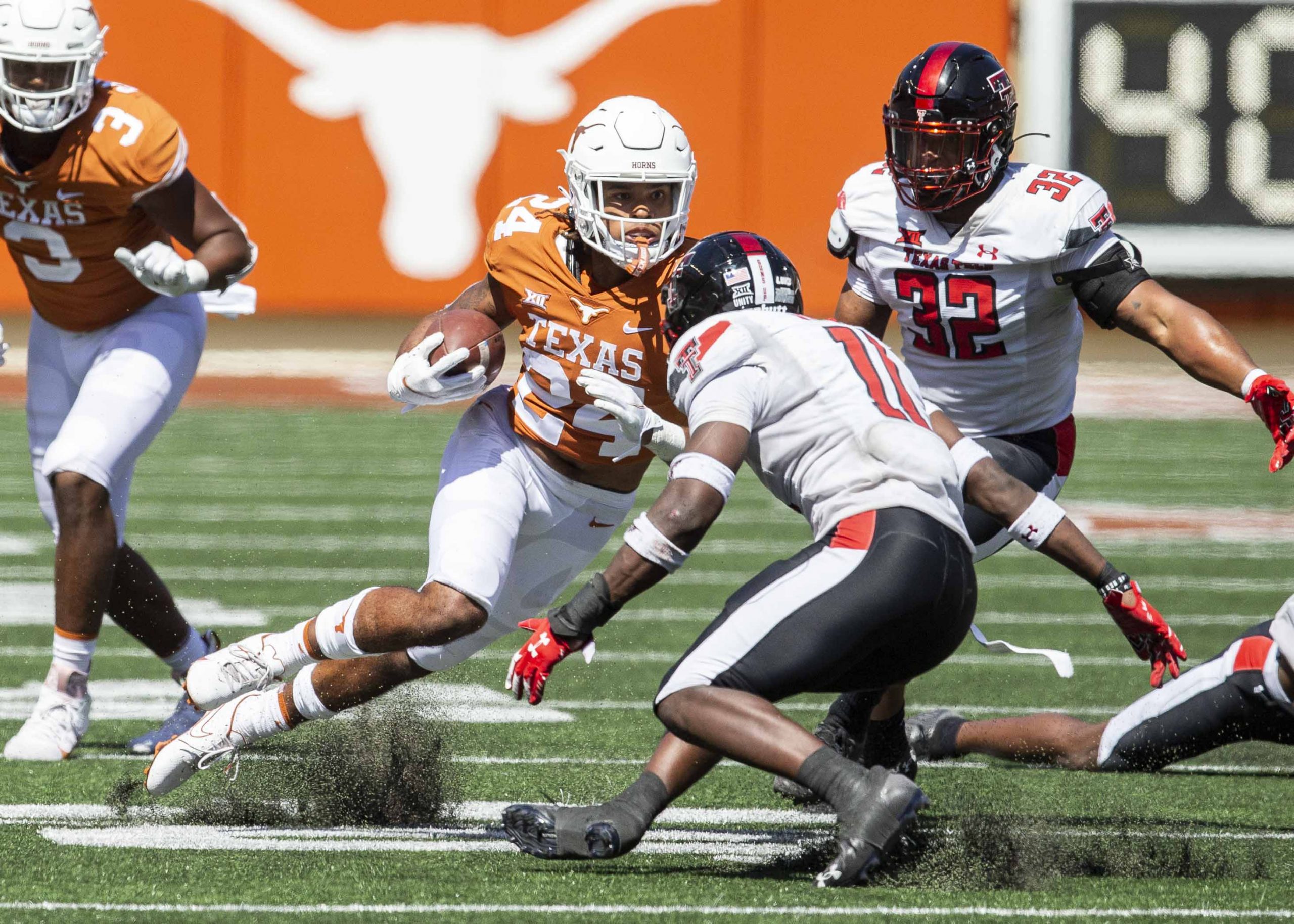 Jonathan Brooks - Horns Illustrated