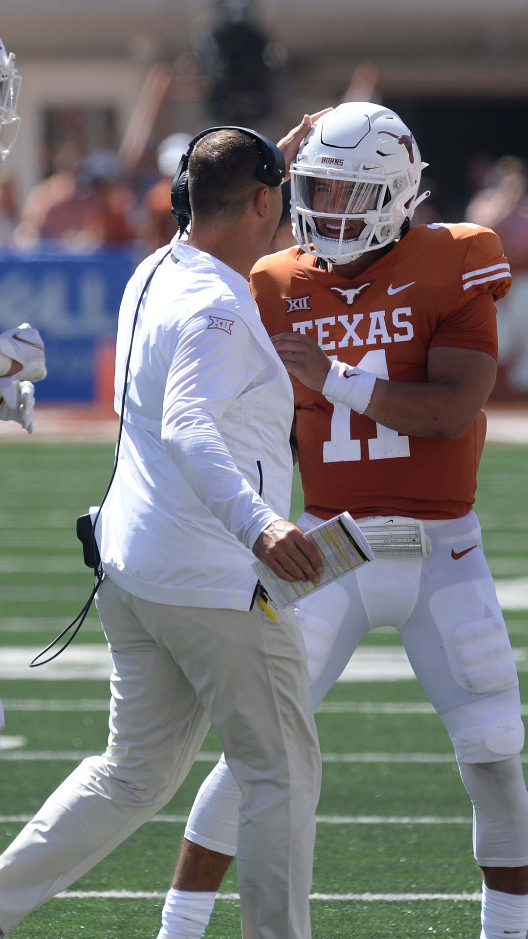 BREAKING NEWS Texas Longhorns quarterback Casey Thompson has entered ...