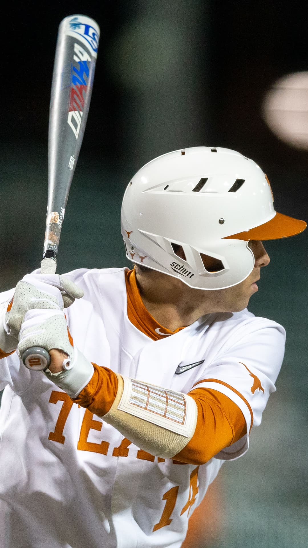 #14 Murphy Stehly Batting - Horns Illustrated