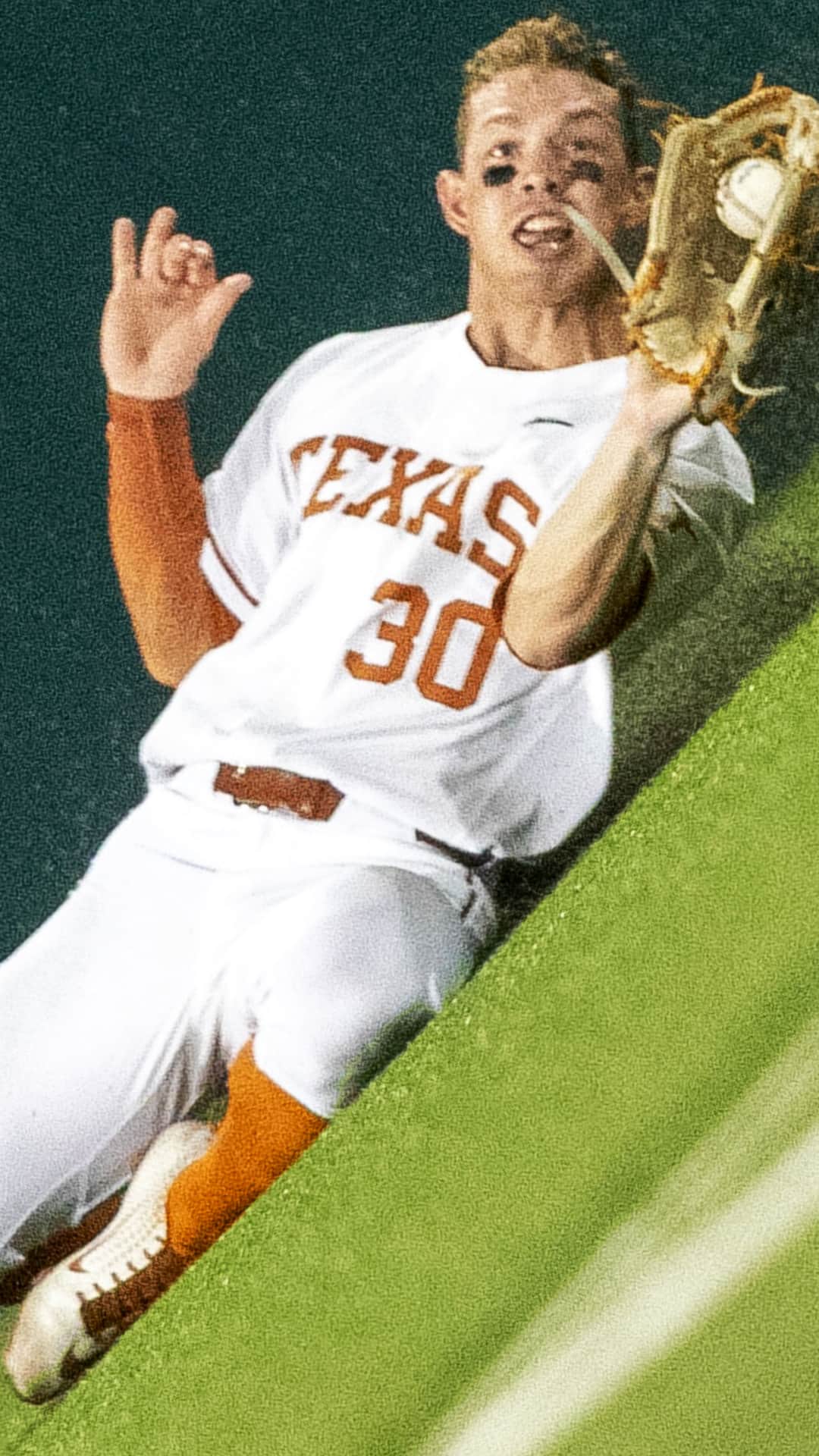 #30 Eric Kennedy Catching Ball - Horns Illustrated