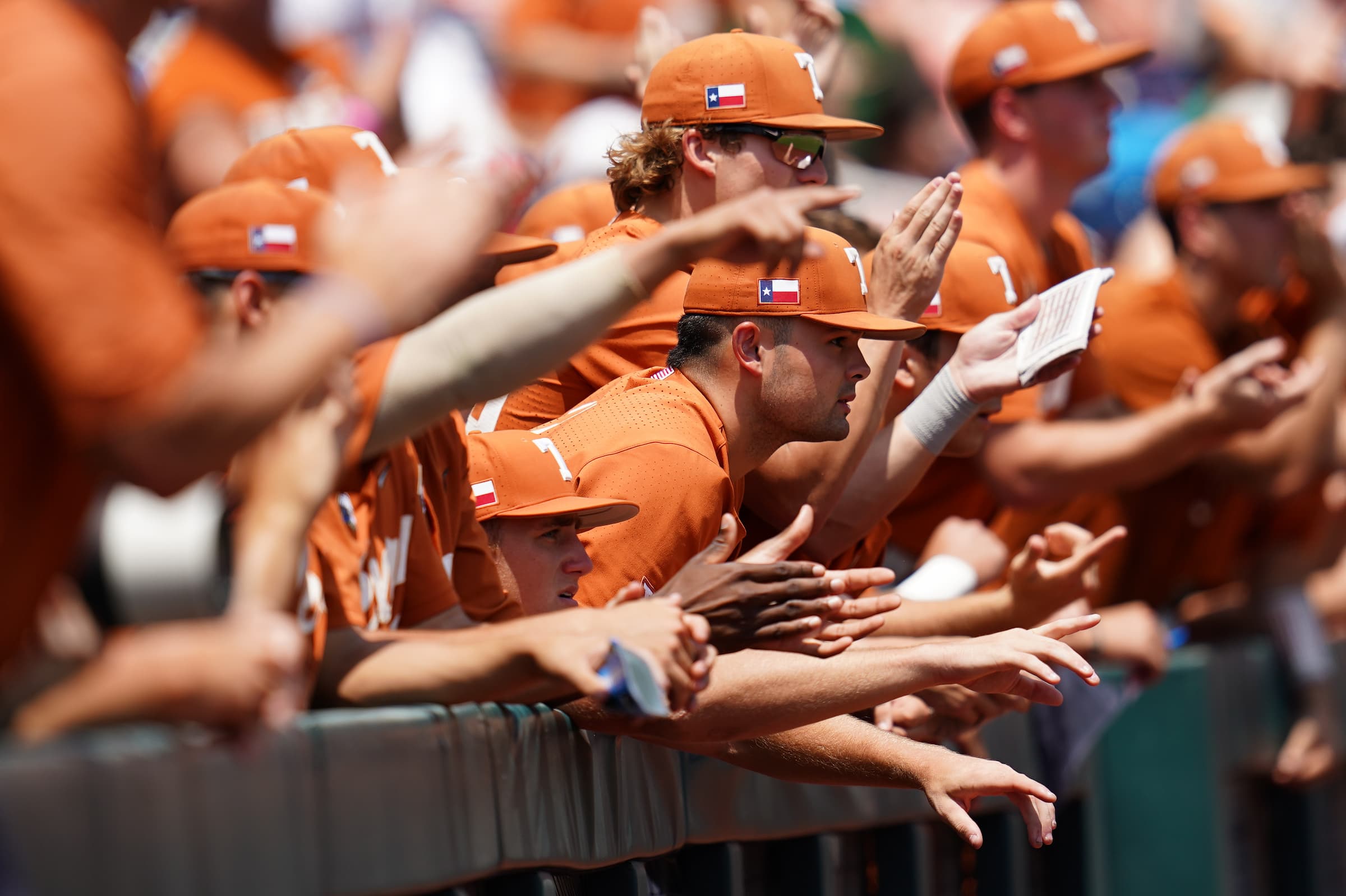 Texas Fans at College World Series - Horns Illustrated