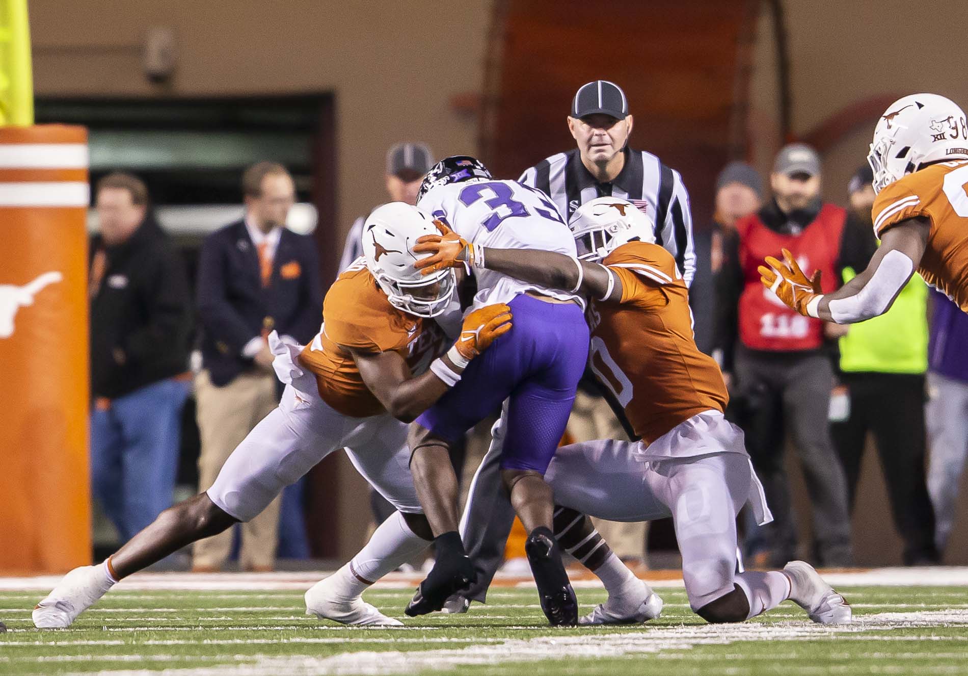 2022 Texas vs TCU – Texas defense wrapping TCU – Horns Illustrated